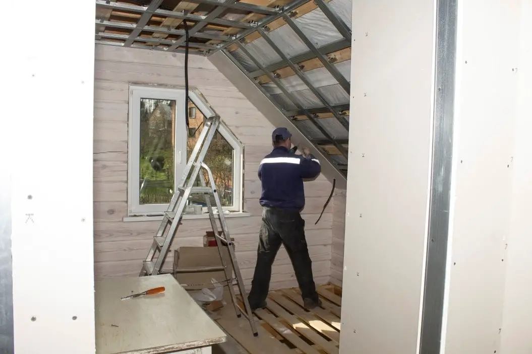 8 Steps to Safely Test Drywall For Lead Paint at Home